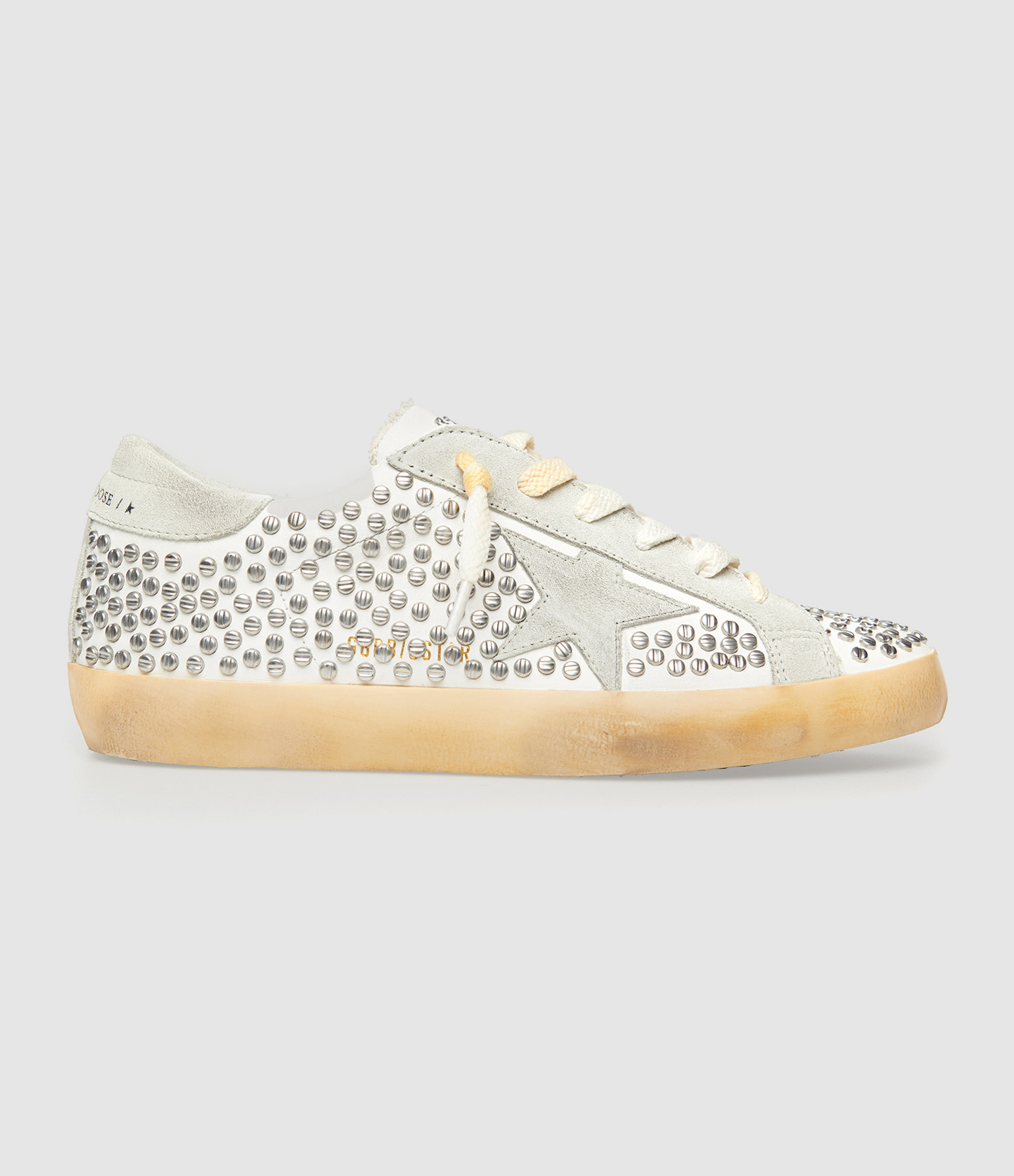 GOLDEN GOOSE - Baskets Superstar Femme Clous Blanc