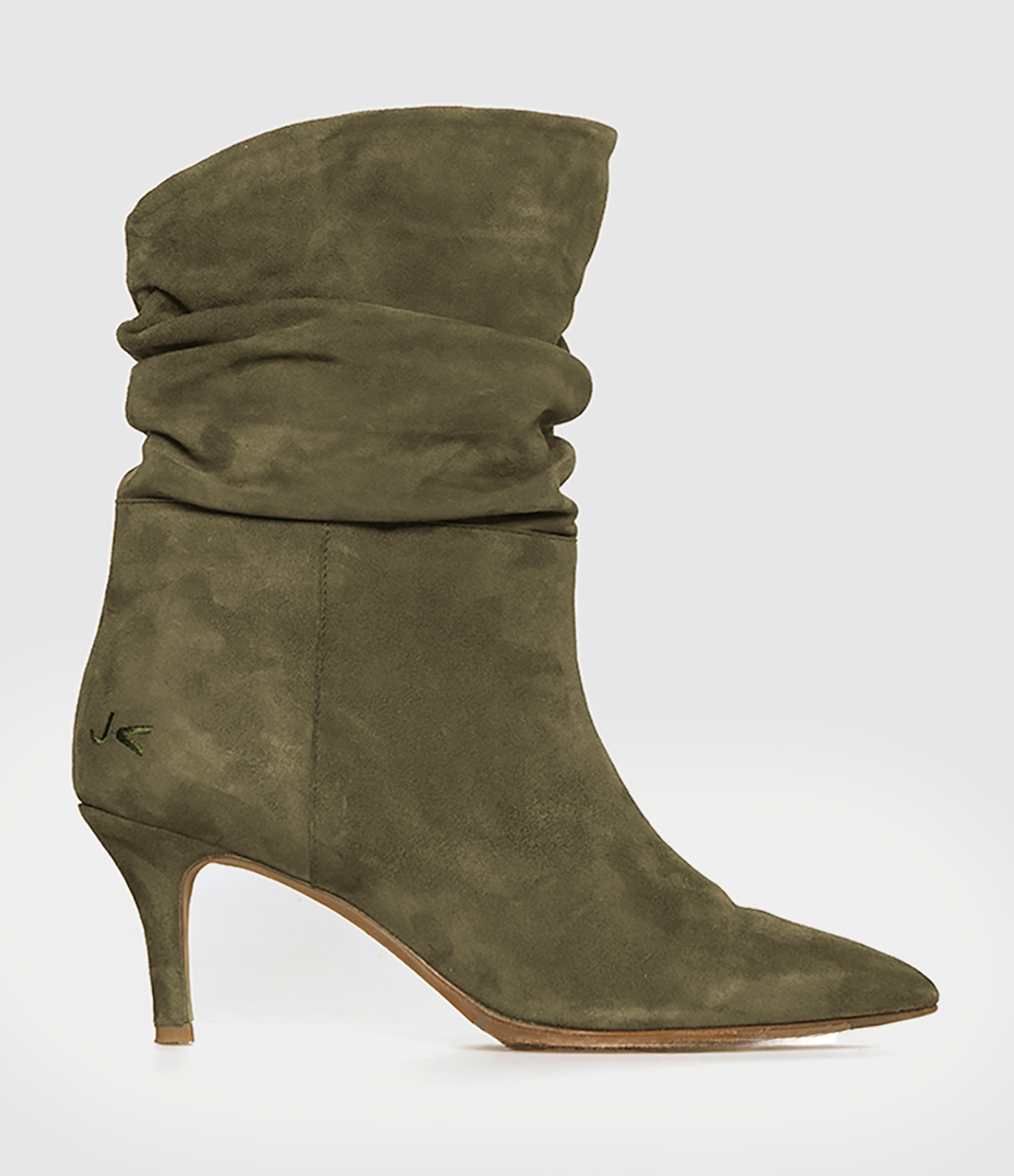 JEANNE VOULAND - Bottines Badi 70 Cuir Suédé Kaki, Collab JV x Véronika ...